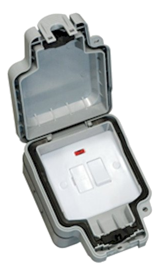 Connect Electrical Wholesale Ltd | Hamilton Elemento IP Switched Fused ...